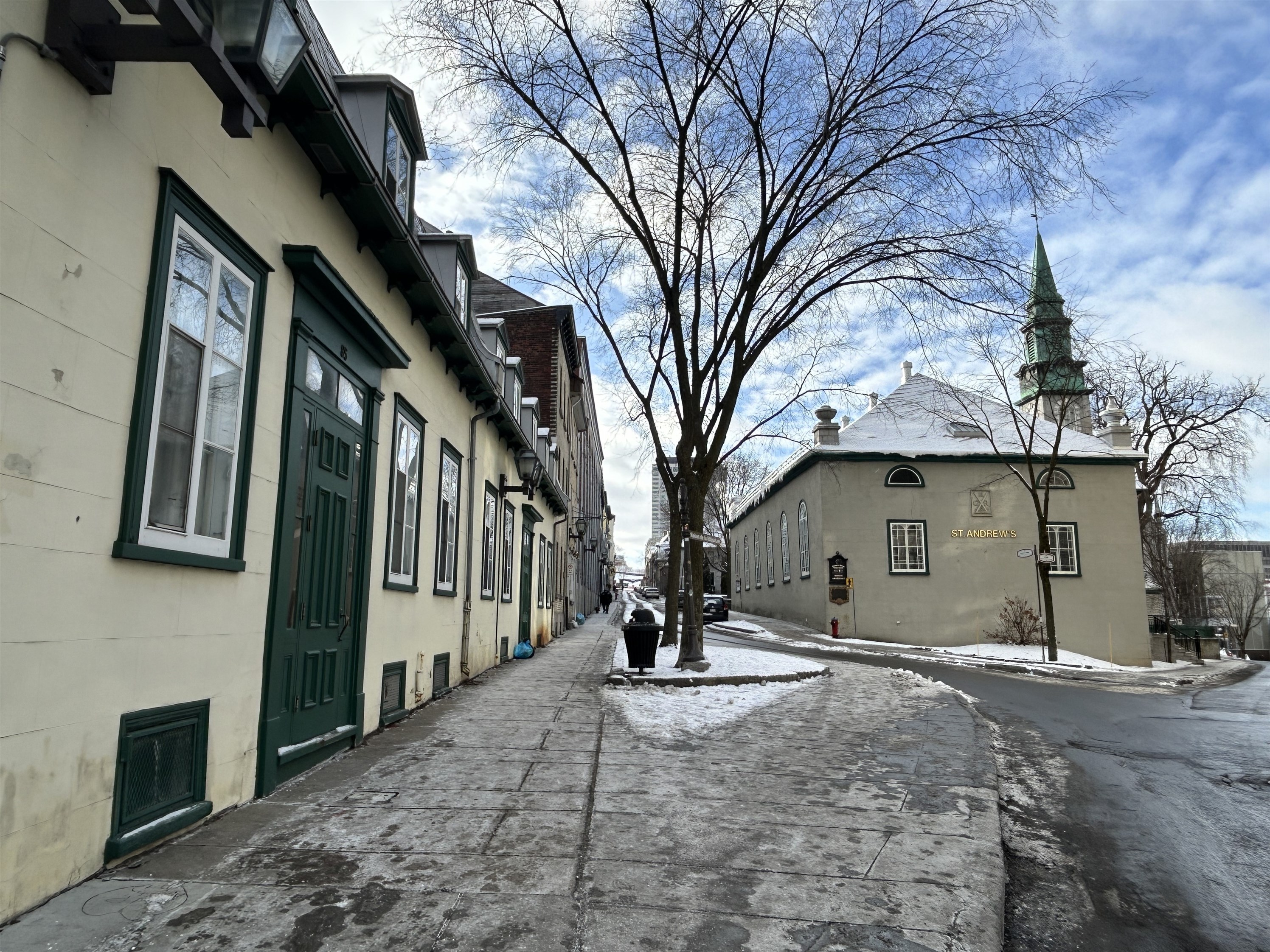 Locations Hub - Rue Cook